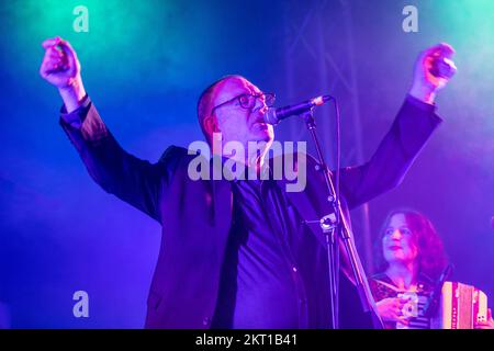 Robert Lloyd - Sänger der Nightingales (und ehemals Präfekten), der im ...