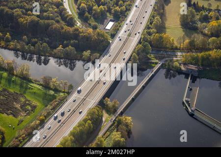 Luftbild, neue Radbrücke, Autobahn A1, Volme Mündung, Fluss Ruhr, Wehr ...