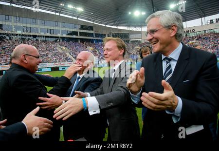 L-R, Unidentified, Gents Vorsitzender Ivan De Witte, Gents ...