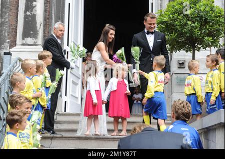 20150620 - SINT-TRUIDEN, BELGIEN: Jasmien und Simon Mignolet fahren ...