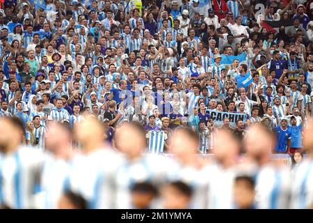 Vor dem Halbfinalspiel der FIFA-Weltmeisterschaft im Lusail Stadium in ...
