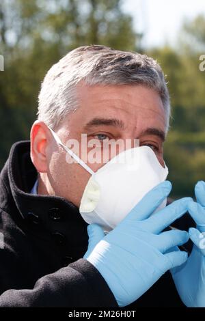 DOVO - SEDEE, der Mine-Räumungsdienst der Verteidigung, Mitglied, das ...