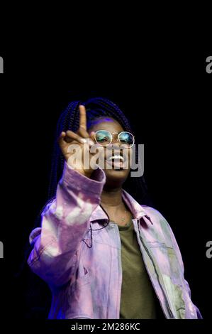 Der belgische Sänger Coely Mbueno wurde am ersten Tag des Festivals ...