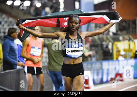 Kenyan Beatrice Chepkoech feiert das Turnier der Frauen im Jahr 3000m auf der 2018. Ausgabe des ...