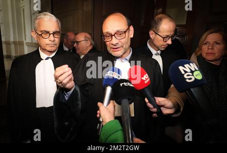CAPTION CORRECTION: adding name lawyers: Lawyers Coline Aron, Marc ...