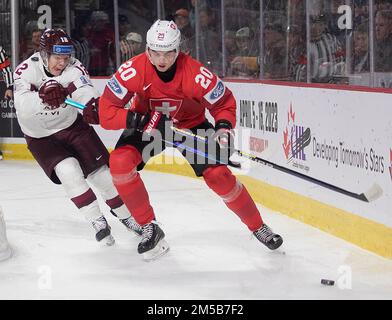 27. Dezember 2022, Moncton, NB, Kanada: Alex Ciernik aus der Slowakei ...