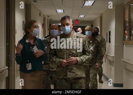 ROCHESTER, NEW YORK. - AUS DEN USA Generalmajor Jeff Van, Center Left ...