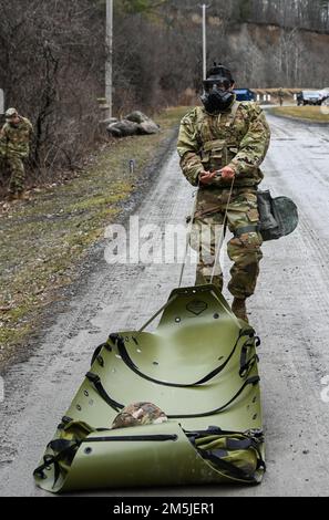 SPC Ilies Benaiche von Bravo Company, 642. Aviation Support Battalion ...
