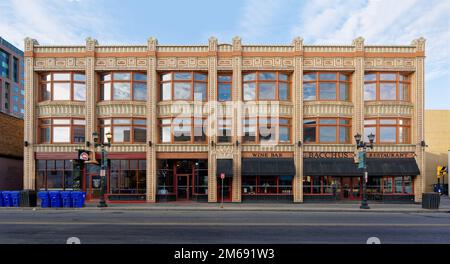 Das Calumet Building in der West Chippewa Street ist ein flaches ...