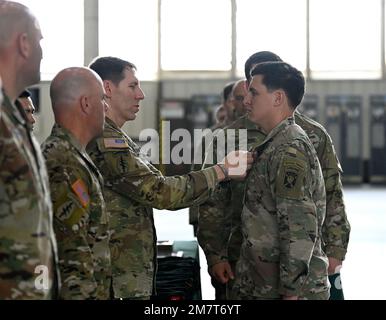 Generalmajor Patrick B. Roberson, kommandierender General, USA Army ...