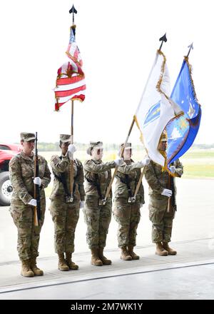 Chief Master Sgt. Brett Barbee, ehemaliger 104. Fighter Wing Command ...