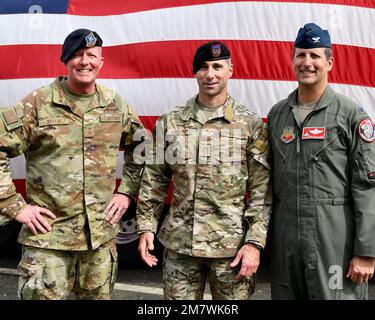 Chief Master Sgt. Brett Barbee, ehemaliger 104. Fighter Wing Command ...