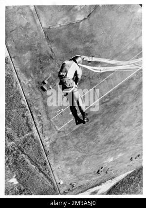 Thailändisches Fallschirmjägertraining der Royal Air Force bei der RAF ...