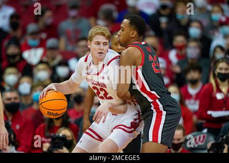 Wisconsin's Steven Crowl (22) and Ohio State's Zed Key (23) during the ...