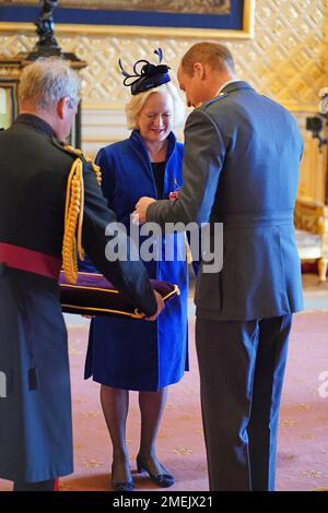 Dame Ruth Beverley aus Nayland, auch bekannt als Ruth May, wird vom ...