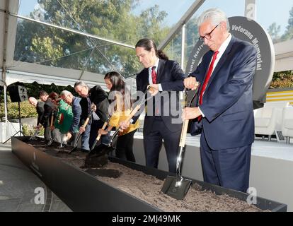 IMAGE DISTRIBUTED FOR SMITHSONIAN NATIONAL MUSEUM OF THE AMERICAN ...