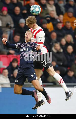 EINDHOVEN - Jarrad Branthwaite von PSV Eindhoven während des ...