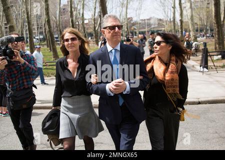 Actress Catherine Oxenberg, left, arrives at federal court with Stanley ...