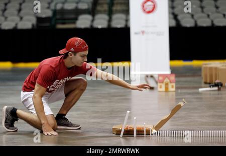 IMAGE DISTRIBUTED FOR PIZZA HUT - Professional football running back ...