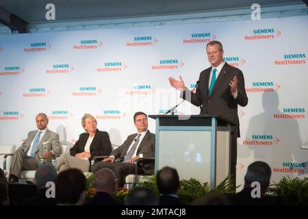 IMAGE DISTRIBUTED FOR SIEMENS - Lisa Davis, member of the Managing ...