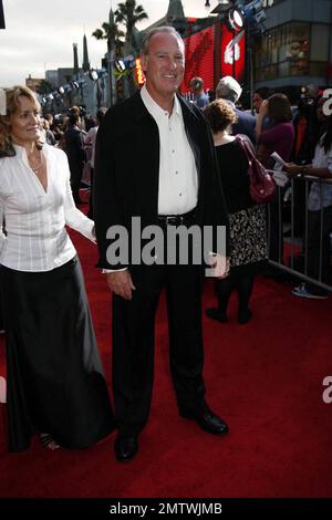 Craig T. Nelson und seine Frau Ashley Jones bei der Premiere für „The ...