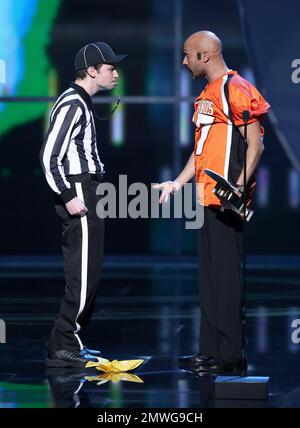 Host Keegan-Michael Key performs a skit at the 6th annual NFL Honors at ...