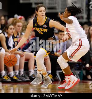 Canisius guard Lauren D'Hont, left, passes the ball against Ohio State ...