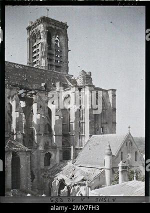 Soissons, Aisne, Frankreich Nordfassade der Kathedrale von ...