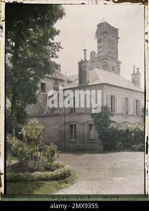 Soissons, Aisne, Frankreich Garten des Bistums und der beschädigte ...