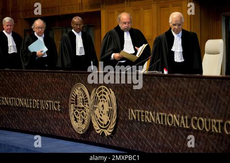 Judges, with presiding judge Ronny Abraham of France, fifth from left ...