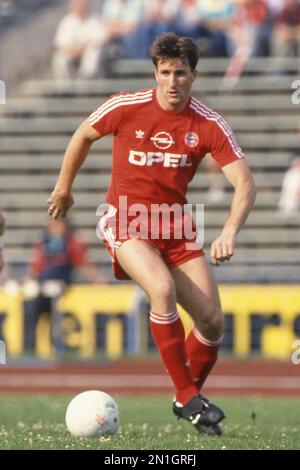ARCHIVFOTO: Alan McINALLY feiert seinen 60. Geburtstag am 10. Februar ...
