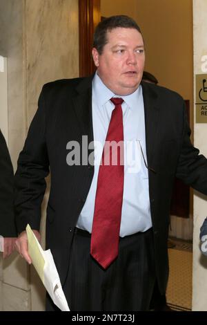 Sen. Bryan King, R-Green Forest, right, speaks with Arkansas Lt. Gov ...