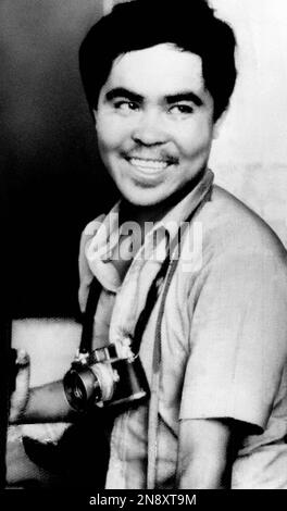 The Associated Press photographer Huynh Cong "Nick" Ut, left, and Kim ...