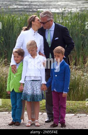 Prinz Aymeric, Prinz Nicolas, Prinzessin Louise und Prinzessin Claire ...