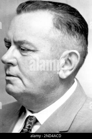 Georgia Gov. Carl E. Sanders gets information on the operations of the ...