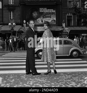 Israeli-born French film star Daliah Lavi, left, and film partner ...