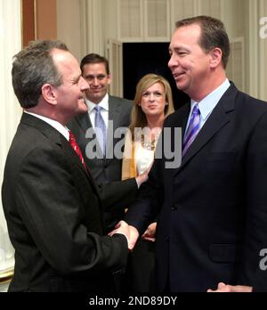 State Sen. Tony Strickland, R-Thousand Oaks, urges lawmakers to reject ...