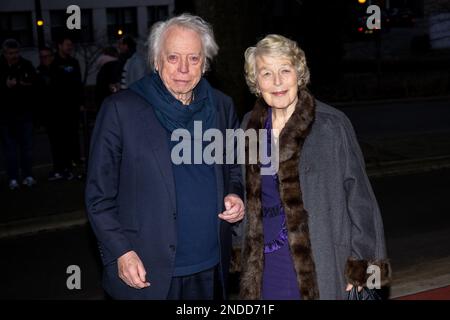 Cees Dam und Martine Van Loon-Labouchere anlässlich der Feier zum 80 ...