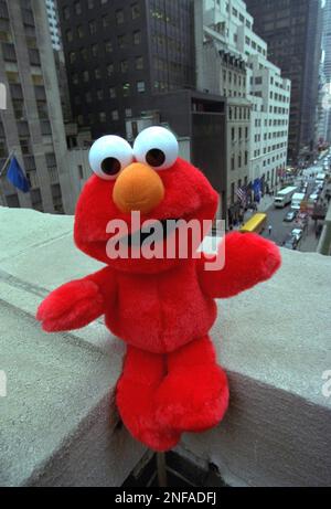 FILE - In this Dec. 5, 1996 file photo, Sylvester Stallone, left, star ...