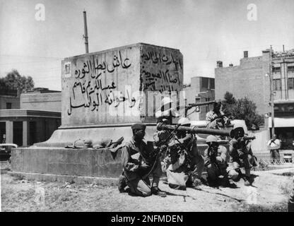 14. Juli Revolution 1958 Bagdad verstümmelte Leiche von Abd ul-Ilah ...