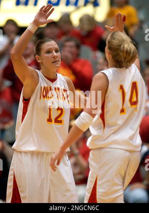 Iowa State's Anne O'Neil, left, pulls the ball away from Missouri's ...