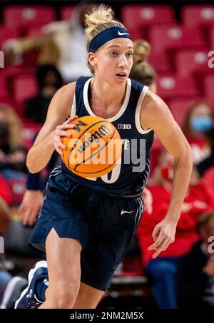 COLLEGE PARK, MD - JANUARY 06: Penn State Lady Lions guard Kelly Jekot ...