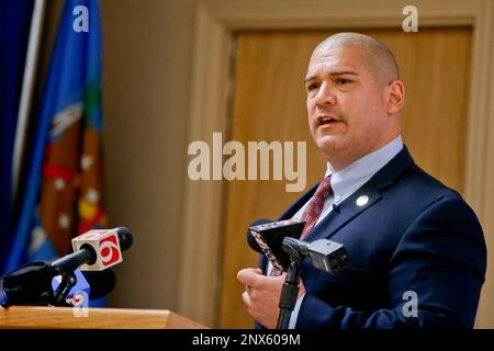 Tulsa County Sheriff Vic Regalado, left, talks with Shannon McMurray ...