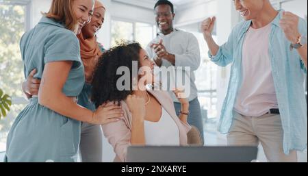 Feiern, gewinnen und Teamarbeit für Projekterfolg, -Leistung und -Ziele ...