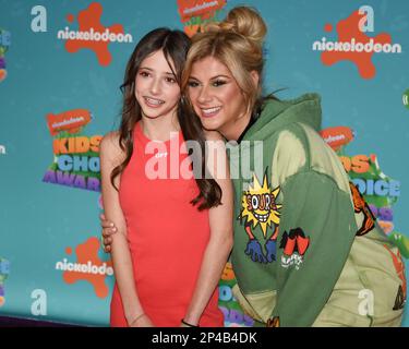 Chelsea Lascher und Jax nehmen am 04. März 2023 im kalifornischen Los ...