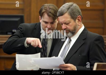 Roger Falk, attorney for Brett Seacat, delivers his closing argument in ...