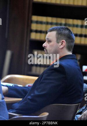 Bruce Turnidge listens during his trial Monday, Nov. 29, 2010 in Marion ...