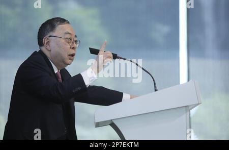 Ronnie C. Chan (alias Ronnie Chan Chi-chung), Vorsitzender des ...