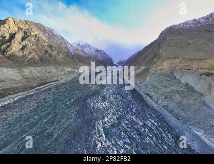 Hoper Valley befindet sich im Bezirk Nagar Valley im Bezirk Hunza Nagar ...