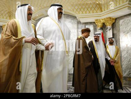 Arab gulf leaders from left to right, Bahraini King Hamad bin Isa Al ...